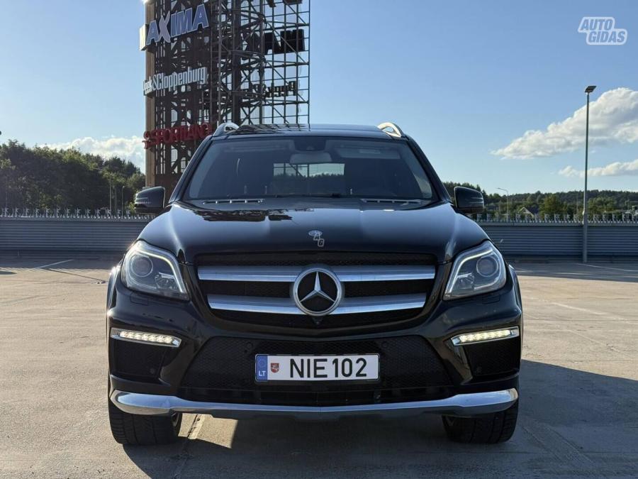 Mercedes-Benz gl-550 2013 Viļņa, ar dzinēja tilpumu 4.70 L un nobraukumu 240 tūkst. km par 17500 €, foto 5 vietnē AUTOMOTO.COM.LV