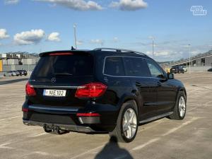 Mercedes-Benz gl-550 2013 Viļņa, ar dzinēja tilpumu 4.70 L un nobraukumu 240 tūkst. km par 17500 €, foto 11 vietnē AUTOMOTO.COM.LV