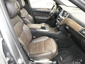 Mercedes-Benz gl-550 2014 Viļņa, ar dzinēja tilpumu 4.66 L un nobraukumu 196 tūkst. km par 16900 €, foto 6 vietnē AUTOMOTO.COM.LV