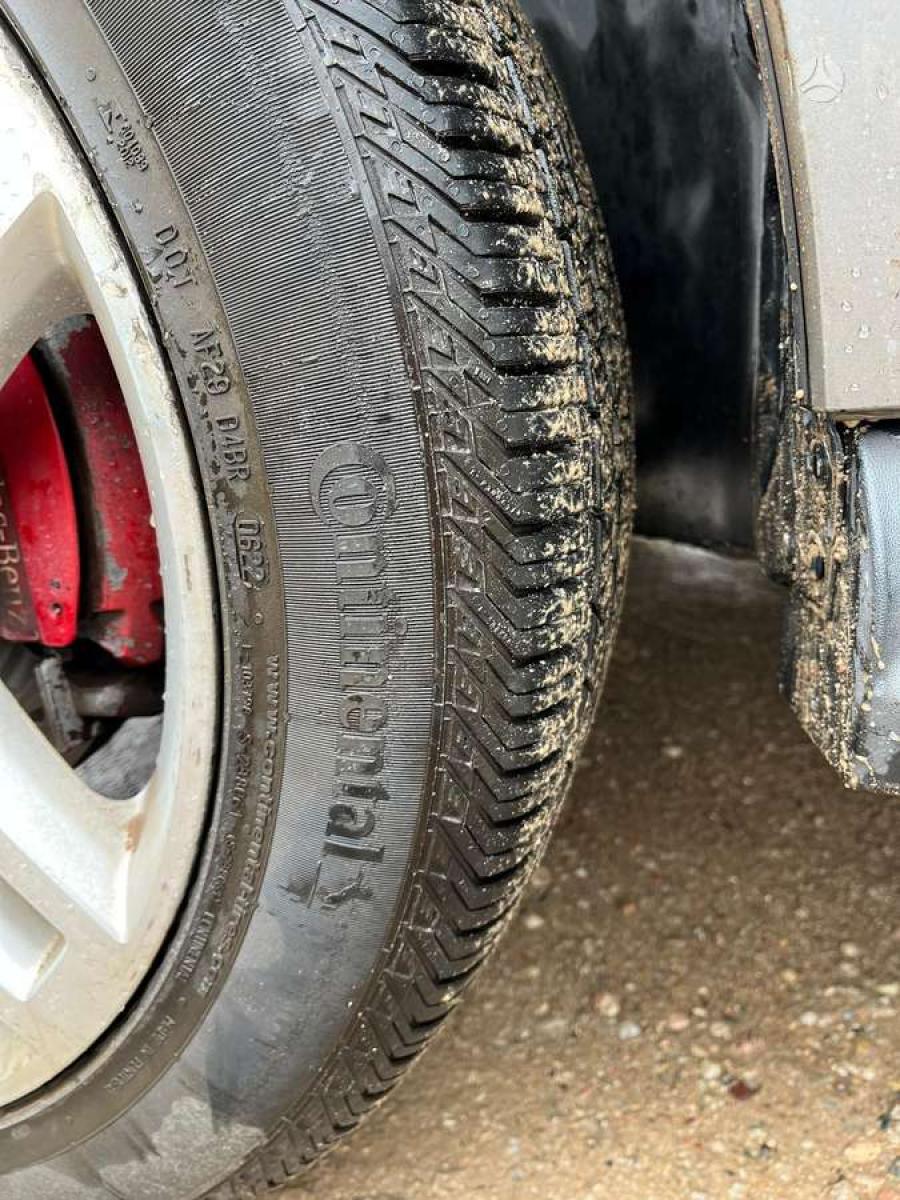 Grey Mercedes-Benz gl-550 2014 in Kaunas, with an engine capacity of 4.70 L and mileage of 315 thousand km for 8600 €, photo 23 on AUTOMOTO.COM.LV
