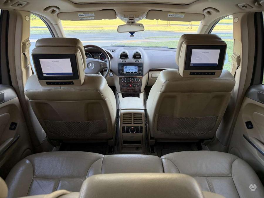 Balts Mercedes-Benz gl-550 2008 Kauņa, ar dzinēja tilpumu 5.50 L un nobraukumu 280 tūkst. km par 9000 €, foto 9 vietnē AUTOMOTO.COM.LV