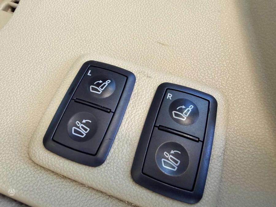 Balts Mercedes-Benz gl-550 2008 Kauņa, ar dzinēja tilpumu 5.50 L un nobraukumu 280 tūkst. km par 9000 €, foto 13 vietnē AUTOMOTO.COM.LV