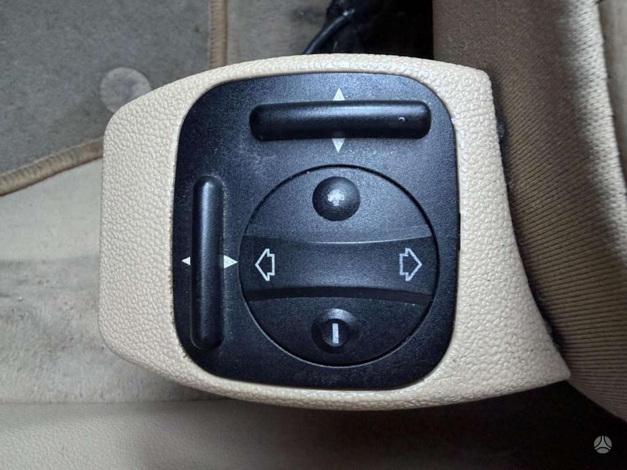 Balts Mercedes-Benz gl-550 2008 Kauņa, ar dzinēja tilpumu 5.50 L un nobraukumu 280 tūkst. km par 9000 €, foto 24 vietnē AUTOMOTO.COM.LV