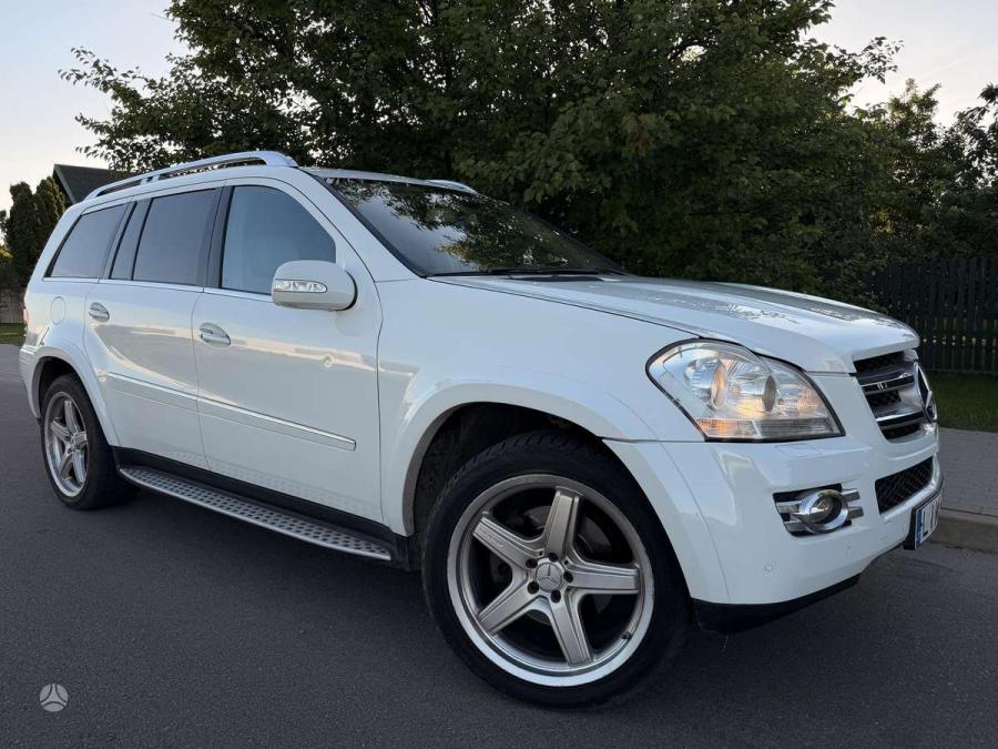 Balts Mercedes-Benz gl-550 2008 Kauņa, ar dzinēja tilpumu 5.50 L un nobraukumu 280 tūkst. km par 9000 €, foto 34 vietnē AUTOMOTO.COM.LV
