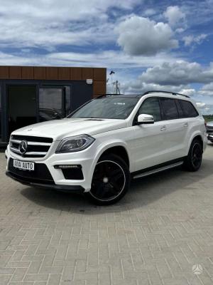 Balts Mercedes-Benz gl-550 2015 Kauņa, ar dzinēja tilpumu 4.66 L un nobraukumu 182 tūkst. km par 19999 €, foto  vietnē AUTOMOTO.COM.LV