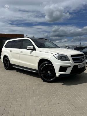 Balts Mercedes-Benz gl-550 2015 Kauņa, ar dzinēja tilpumu 4.66 L un nobraukumu 182 tūkst. km par 19999 €, foto 8 vietnē AUTOMOTO.COM.LV