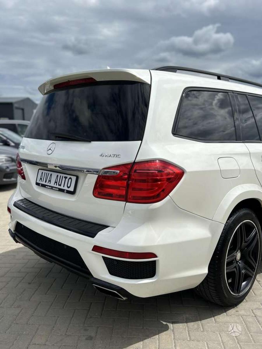 Balts Mercedes-Benz gl-550 2015 Kauņa, ar dzinēja tilpumu 4.66 L un nobraukumu 182 tūkst. km par 19999 €, foto 11 vietnē AUTOMOTO.COM.LV