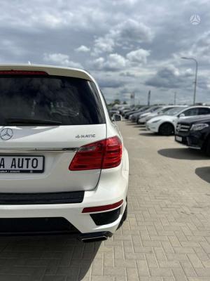 Balts Mercedes-Benz gl-550 2015 Kauņa, ar dzinēja tilpumu 4.66 L un nobraukumu 182 tūkst. km par 19999 €, foto 12 vietnē AUTOMOTO.COM.LV