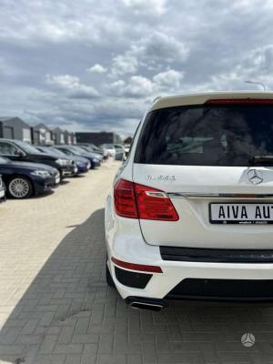 Balts Mercedes-Benz gl-550 2015 Kauņa, ar dzinēja tilpumu 4.66 L un nobraukumu 182 tūkst. km par 19999 €, foto 13 vietnē AUTOMOTO.COM.LV