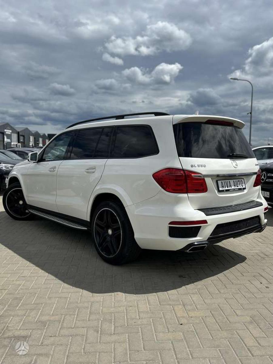 Balts Mercedes-Benz gl-550 2015 Kauņa, ar dzinēja tilpumu 4.66 L un nobraukumu 182 tūkst. km par 19999 €, foto 16 vietnē AUTOMOTO.COM.LV