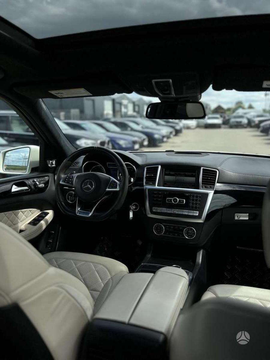 Balts Mercedes-Benz gl-550 2015 Kauņa, ar dzinēja tilpumu 4.66 L un nobraukumu 182 tūkst. km par 19999 €, foto 20 vietnē AUTOMOTO.COM.LV