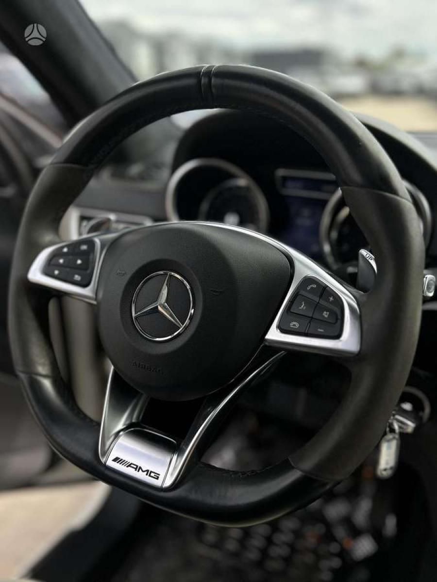 Balts Mercedes-Benz gl-550 2015 Kauņa, ar dzinēja tilpumu 4.66 L un nobraukumu 182 tūkst. km par 19999 €, foto 21 vietnē AUTOMOTO.COM.LV