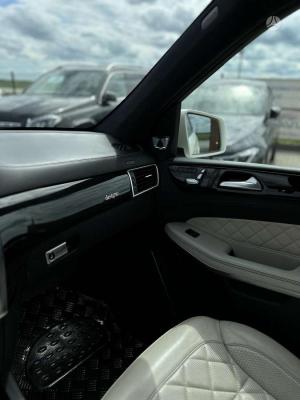 Balts Mercedes-Benz gl-550 2015 Kauņa, ar dzinēja tilpumu 4.66 L un nobraukumu 182 tūkst. km par 19999 €, foto 30 vietnē AUTOMOTO.COM.LV