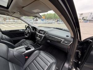 Melns Mercedes-Benz gl-63-amg 2013 Kauņa, ar dzinēja tilpumu 5.50 L un nobraukumu 318 tūkst. km par 19900 €, foto 19 vietnē AUTOMOTO.COM.LV