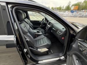 Melns Mercedes-Benz gl-63-amg 2013 Kauņa, ar dzinēja tilpumu 5.50 L un nobraukumu 318 tūkst. km par 19900 €, foto 20 vietnē AUTOMOTO.COM.LV