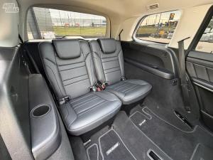 Melns Mercedes-Benz gl-63-amg 2013 Kauņa, ar dzinēja tilpumu 5.50 L un nobraukumu 318 tūkst. km par 19900 €, foto 25 vietnē AUTOMOTO.COM.LV