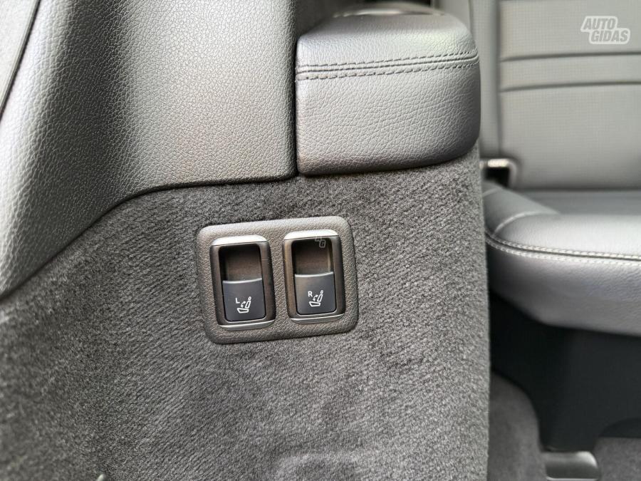 Melns Mercedes-Benz gl-63-amg 2013 Kauņa, ar dzinēja tilpumu 5.50 L un nobraukumu 318 tūkst. km par 19900 €, foto 26 vietnē AUTOMOTO.COM.LV