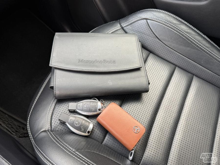 Melns Mercedes-Benz gl-63-amg 2013 Kauņa, ar dzinēja tilpumu 5.50 L un nobraukumu 318 tūkst. km par 19900 €, foto 28 vietnē AUTOMOTO.COM.LV