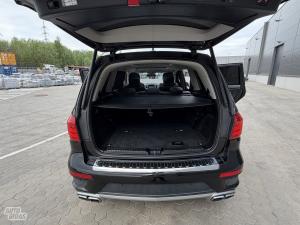Melns Mercedes-Benz gl-63-amg 2013 Kauņa, ar dzinēja tilpumu 5.50 L un nobraukumu 318 tūkst. km par 19900 €, foto 34 vietnē AUTOMOTO.COM.LV