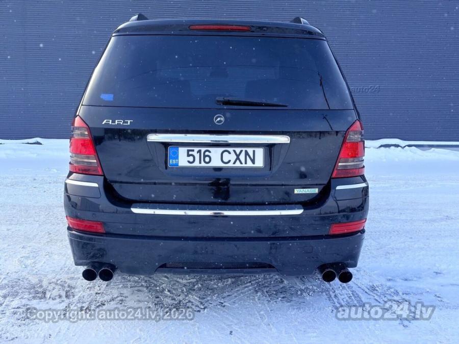 Black Mercedes-Benz GL-Class 2007 in Tallinn, with an engine capacity of 5.50 L and mileage of 77 thousand km for 24900 €, photo 10 on AUTOMOTO.COM.LV
