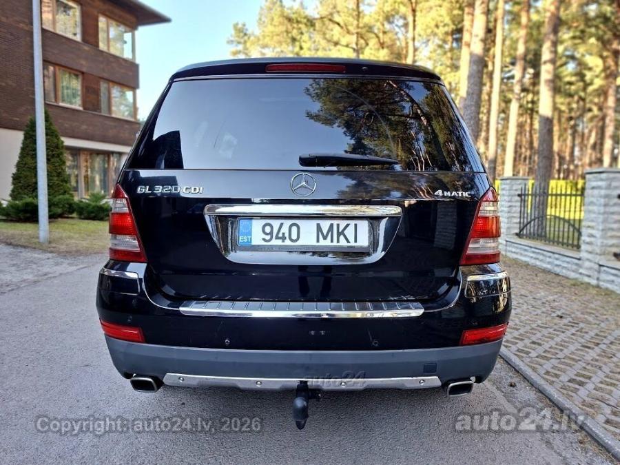 Black Mercedes-Benz GL-Class 2007 in Tallinn, with an engine capacity of 3.00 L and mileage of 298 thousand km for 8500 €, photo 6 on AUTOMOTO.COM.LV