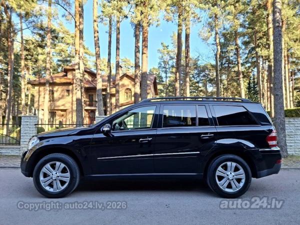 Black Mercedes-Benz GL-Class 2007 in Tallinn, with an engine capacity of 3.00 L and mileage of 298 thousand km for 8500 €, photo 7 on AUTOMOTO.COM.LV