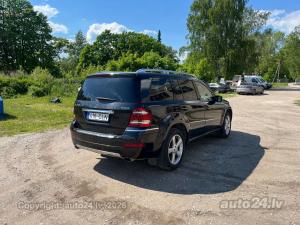 Melns Mercedes-Benz GL-Class 2007 Tallina, ar dzinēja tilpumu 3.00 L un nobraukumu 350 tūkst. km par 5990 €, foto 4 vietnē AUTOMOTO.COM.LV
