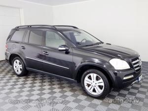 Черный Мерседес ГЛ-класс 2007 в Таллин, объемом двигателя 4.00 л и пробегом 337 тыс. км за 4999 €, фото 1 на AUTOMOTO.COM.LV