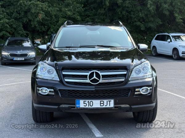 Черный Мерседес ГЛ-класс 2009 в Таллин, объемом двигателя 4.00 л и пробегом 365 тыс. км за 9000 €, фото 2 на AUTOMOTO.COM.LV