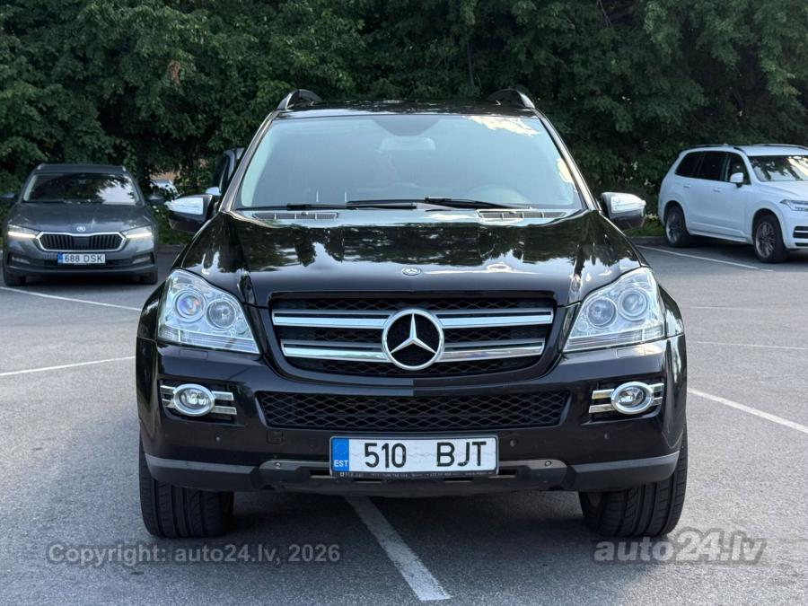 Черный Мерседес ГЛ-класс 2009 в Таллин, объемом двигателя 4.00 л и пробегом 365 тыс. км за 9000 €, фото 3 на AUTOMOTO.COM.LV