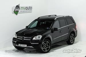 Black Mercedes-Benz GL-Class 2011 in Tallinn, with an engine capacity of 4.00 L and mileage of 272 thousand km for 16990 €, photo  on AUTOMOTO.COM.LV