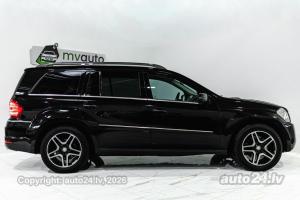 Black Mercedes-Benz GL-Class 2011 in Tallinn, with an engine capacity of 4.00 L and mileage of 272 thousand km for 16990 €, photo 11 on AUTOMOTO.COM.LV