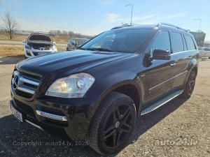 Black Mercedes-Benz GL-Class 2012 in Tartu, with an engine capacity of 3.00 L and mileage of 323 thousand km for 13790 €, photo  on AUTOMOTO.COM.LV
