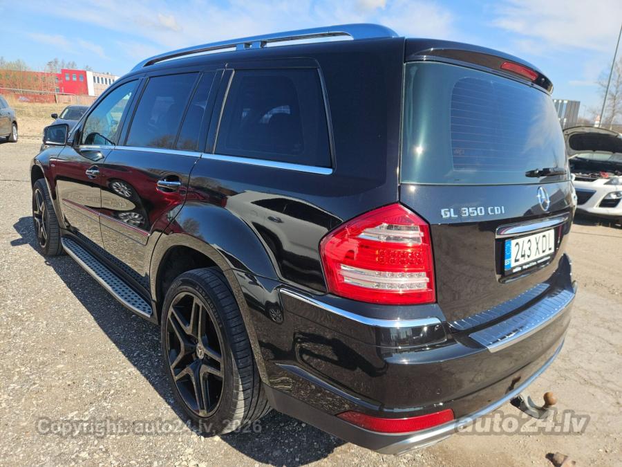 Black Mercedes-Benz GL-Class 2012 in Tartu, with an engine capacity of 3.00 L and mileage of 323 thousand km for 13790 €, photo 6 on AUTOMOTO.COM.LV