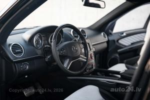 Melns Mercedes-Benz GL-Class 2012 Tallina, ar dzinēja tilpumu 3.00 L un nobraukumu 399 tūkst. km par 10900 €, foto 15 vietnē AUTOMOTO.COM.LV