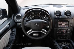 Melns Mercedes-Benz GL-Class 2012 Tallina, ar dzinēja tilpumu 3.00 L un nobraukumu 399 tūkst. km par 10900 €, foto 16 vietnē AUTOMOTO.COM.LV