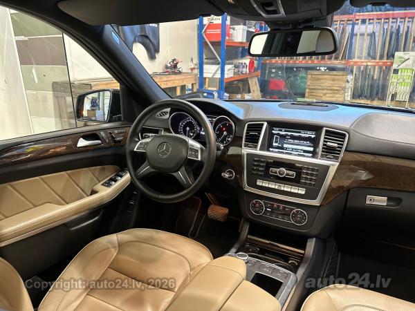 Melns Mercedes-Benz GL-Class 2013 Tartu, ar dzinēja tilpumu 0.00 L un nobraukumu 229 tūkst. km par 20500 €, foto 6 vietnē AUTOMOTO.COM.LV