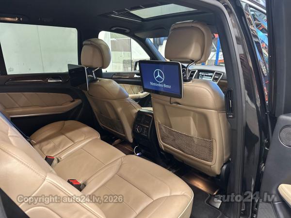 Melns Mercedes-Benz GL-Class 2013 Tartu, ar dzinēja tilpumu 0.00 L un nobraukumu 229 tūkst. km par 20500 €, foto 7 vietnē AUTOMOTO.COM.LV