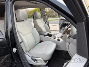 Black Mercedes-Benz GL-Class 2013 in Tallinn, with an engine capacity of 4.70 L and mileage of 235 thousand km for 12500 €, photo 14 on AUTOMOTO.COM.LV