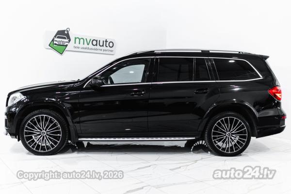 Black Mercedes-Benz GL-Class 2013 in Tallinn, with an engine capacity of 3.00 L and mileage of 326 thousand km for 17990 €, photo 9 on AUTOMOTO.COM.LV