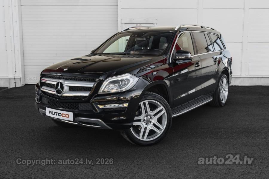 Melns Mercedes-Benz GL-Class 2013 Tallina, ar dzinēja tilpumu 3.00 L un nobraukumu 133 tūkst. km par 25999 €, foto 1 vietnē AUTOMOTO.COM.LV