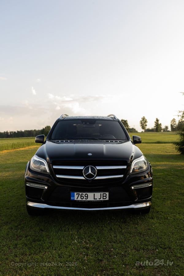 Melns Mercedes-Benz GL-Class 2014 Tallina, ar dzinēja tilpumu 3.00 L un nobraukumu 257 tūkst. km par 25000 €, foto 2 vietnē AUTOMOTO.COM.LV