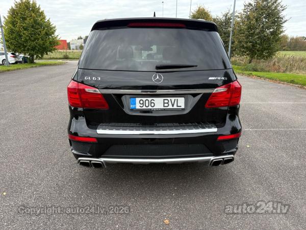 Black Mercedes-Benz GL-Class 2014 in Tallinn, with an engine capacity of 5.50 L and mileage of 178 thousand km for 29900 €, photo 9 on AUTOMOTO.COM.LV