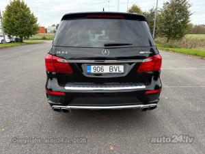 Black Mercedes-Benz GL-Class 2014 in Tallinn, with an engine capacity of 5.50 L and mileage of 178 thousand km for 29900 €, photo 9 on AUTOMOTO.COM.LV