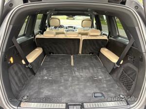 Black Mercedes-Benz GL-Class 2014 in Tallinn, with an engine capacity of 5.50 L and mileage of 178 thousand km for 29900 €, photo 15 on AUTOMOTO.COM.LV