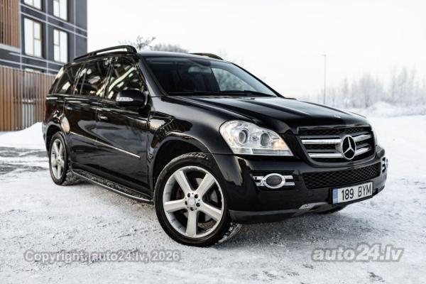 Black Mercedes-Benz GL-Class 2006 in Tallinn, with an engine capacity of 3.00 L and mileage of 314 thousand km for 6990 €, photo 1 on AUTOMOTO.COM.LV