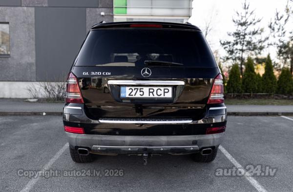Melns Mercedes-Benz GL-Class 2006 Tallina, ar dzinēja tilpumu 3.00 L un nobraukumu 340 tūkst. km par 5998 €, foto 2 vietnē AUTOMOTO.COM.LV