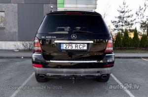 Melns Mercedes-Benz GL-Class 2006 Tallina, ar dzinēja tilpumu 3.00 L un nobraukumu 340 tūkst. km par 5998 €, foto 3 vietnē AUTOMOTO.COM.LV