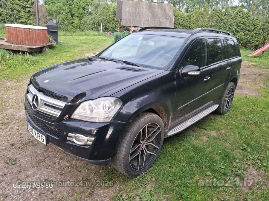 Black Mercedes-Benz GL-Class 2008 in Voru, with an engine capacity of 5.50 L and mileage of 0 thousand km for 9500 €, photo 3 on AUTOMOTO.COM.LV