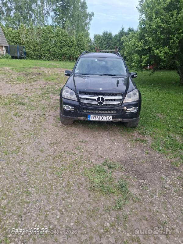 Black Mercedes-Benz GL-Class 2008 in Voru, with an engine capacity of 5.50 L and mileage of 0 thousand km for 9500 €, photo 9 on AUTOMOTO.COM.LV